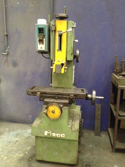 Urpe M200 slotting machine Variable Speed