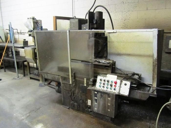 Cincinnati Milacron "POWERMATIC 100 RF" Model 105-122 HORIZONTAL ...