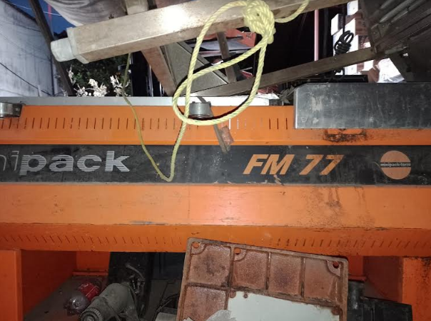 Minipack fm77 packing machine