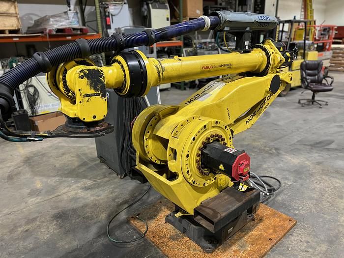 Fanuc M900iA/260L WITH R30iA CONTROLLER 6 Axis 260kg
