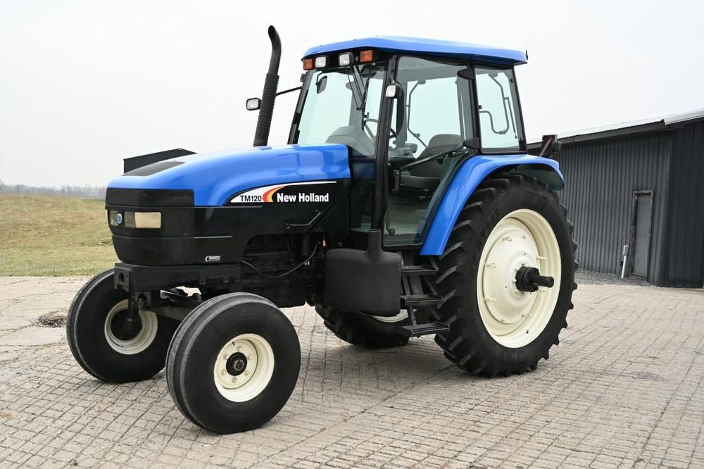 New Holland TM120 Tractor