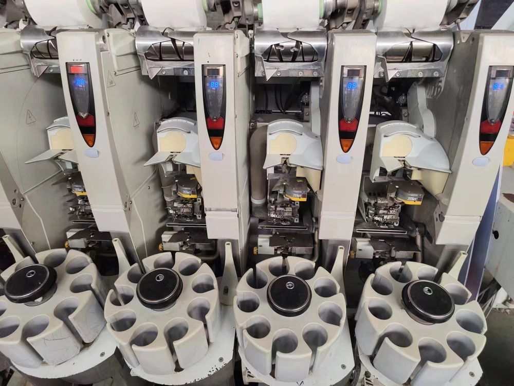 Schlafhorst Autoconer X5 spinning