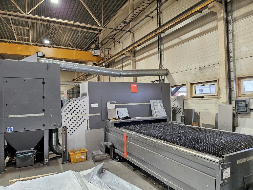 Bystronic BySmart Fiber 3015 6KW CNC Control