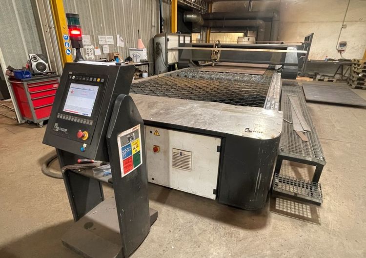 Ficep KR 153 PC CNC Control