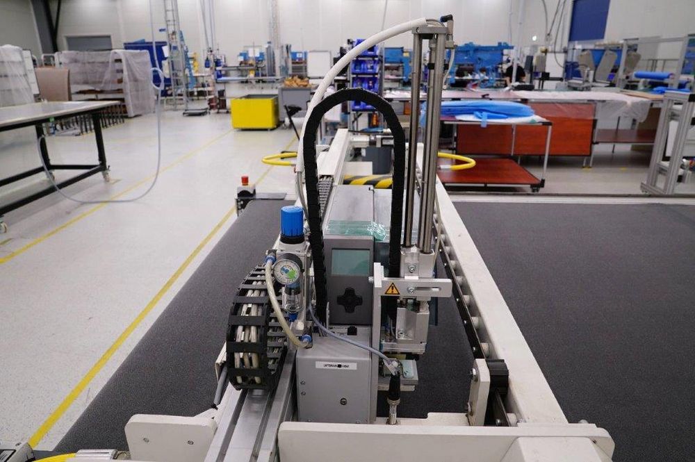 Bullmer Cutting machine