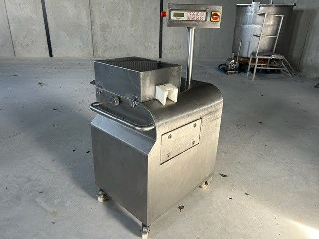 Handtmann Innotec WT99-S Sausage Linker Cutter