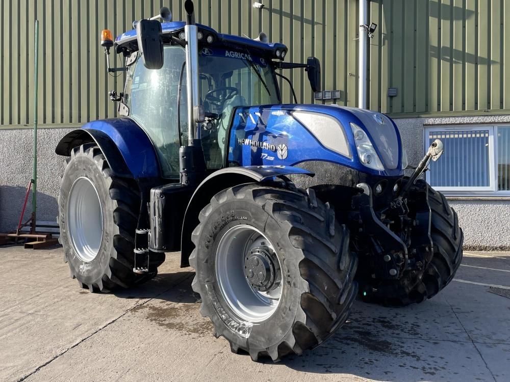 New Holland T7.225 Blue Power