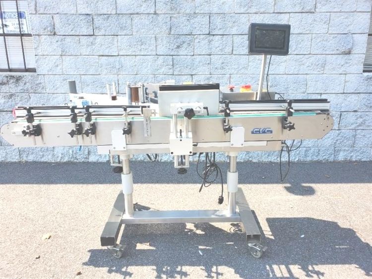 CVC 300 II S/S Construction, Wrap Around Labeler