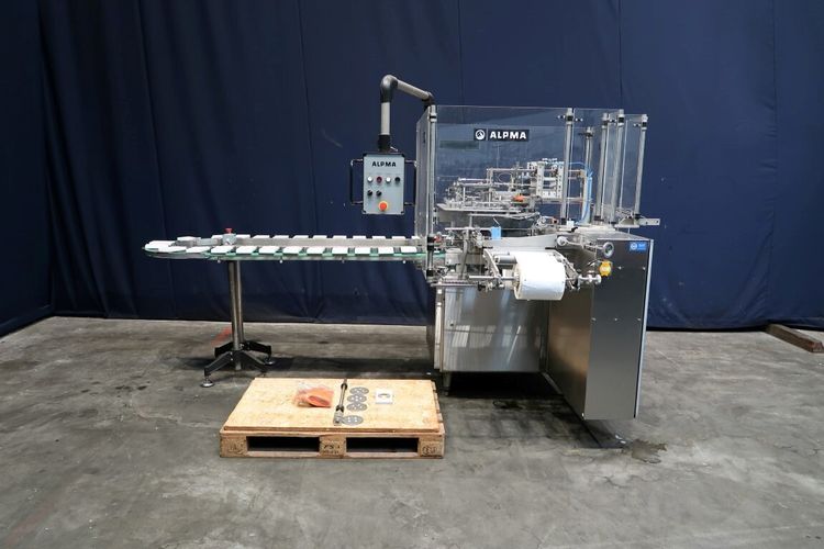 Cheese packing machine