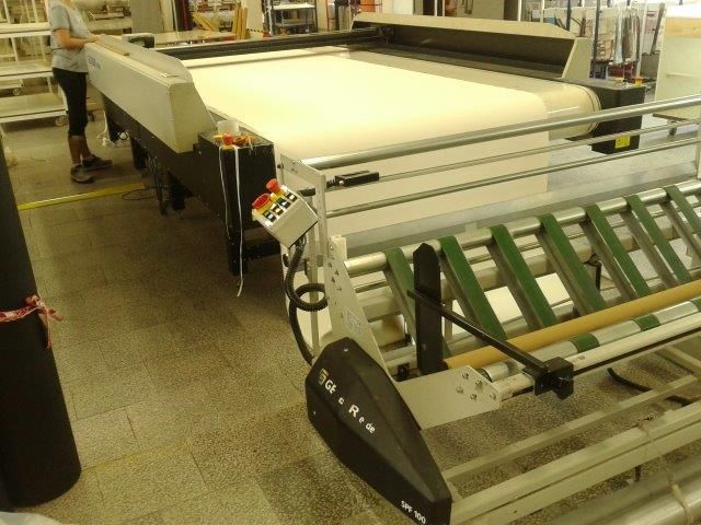 Gerber DCS 3500 fabric cutting machine