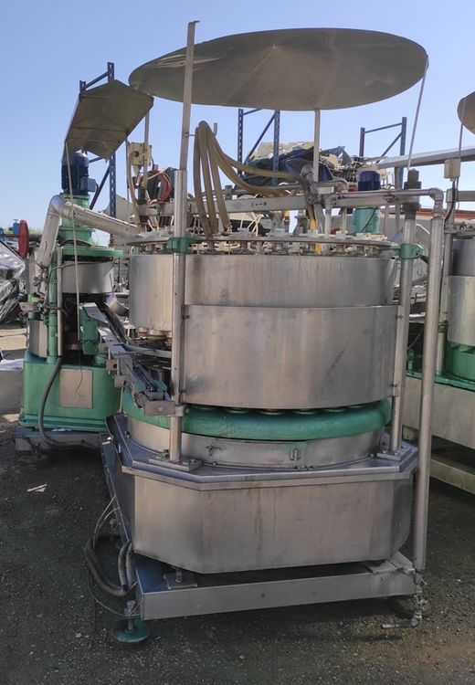 Comaco AGM 6 SEAMER WITH NON-MOTORIZED PLATE AND 24- VALVE VACUUM ...