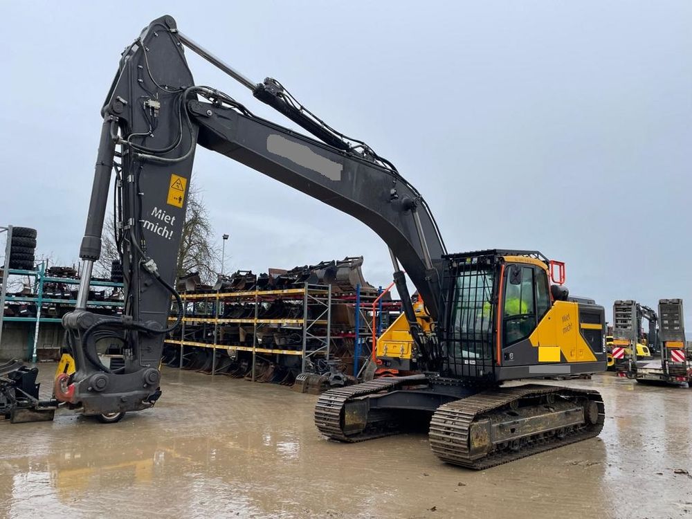 Volvo EC250E NL Tracked Excavator