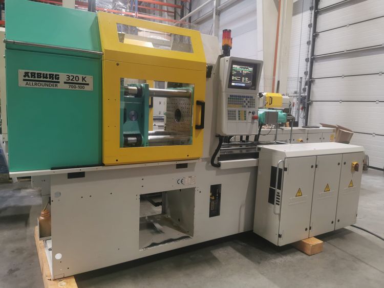 Arburg Allrounder 320K 700-100