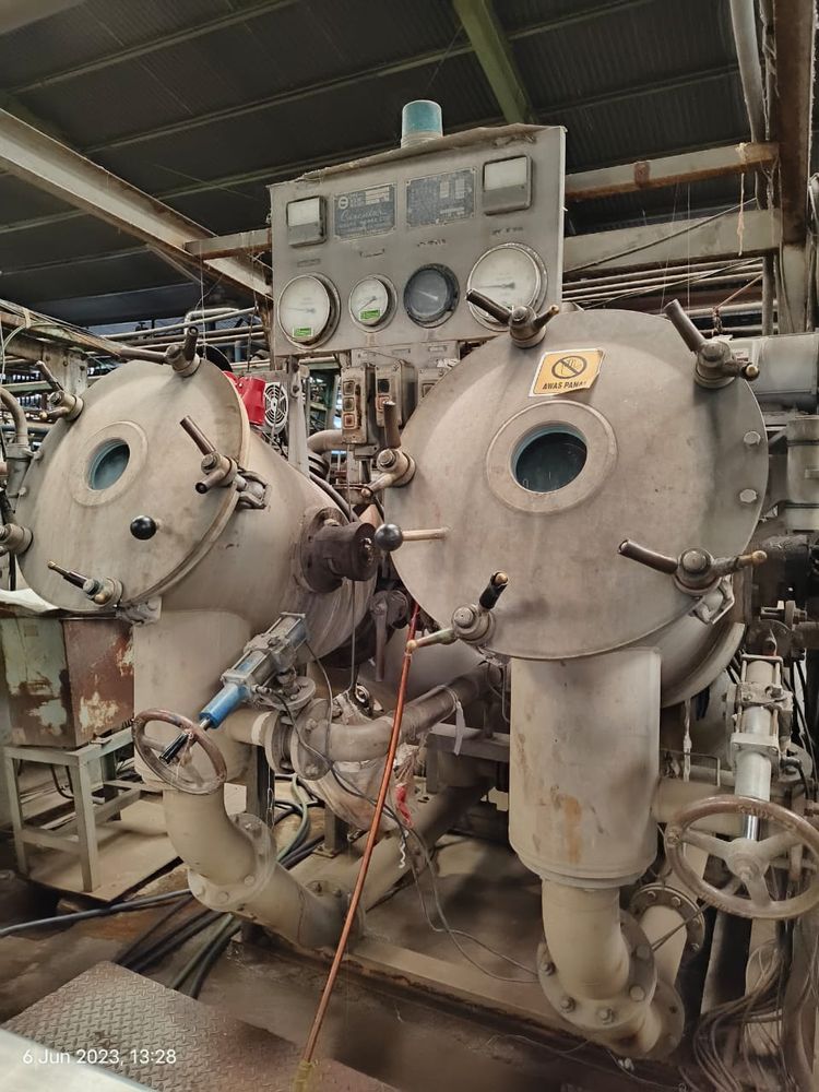 2 Hisaka CUT RZ-2L 300 kg Jet dyeing