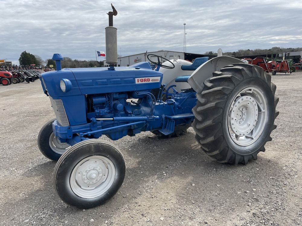 Ford 4000 Tractor