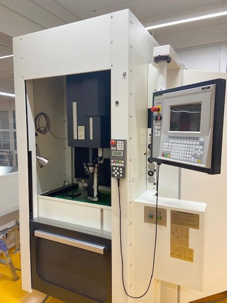Makino EDNC 30F