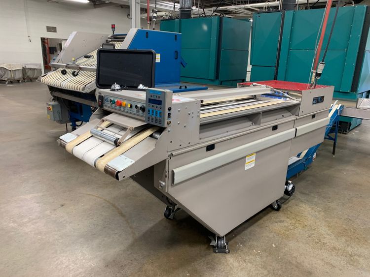 Chicago Towel Folder