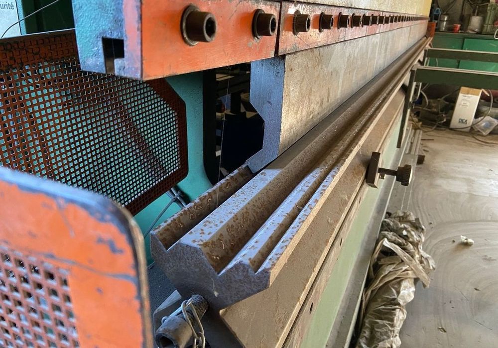 Haco PPH 40100 100 T press brake