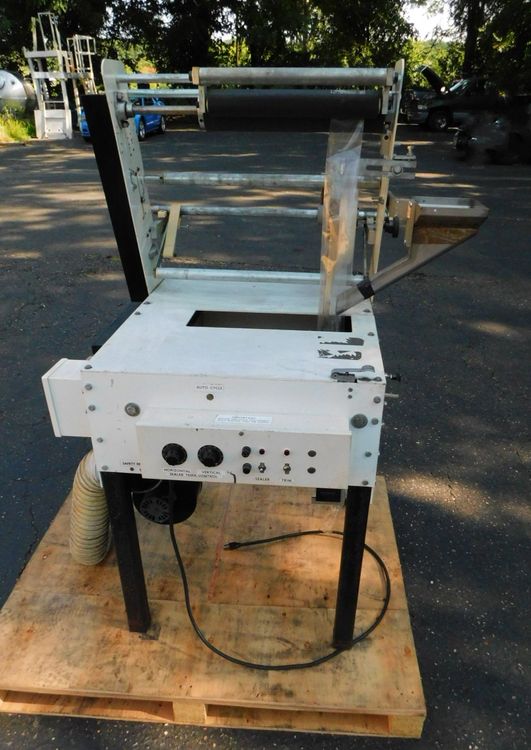 Rennco 201 Vertical l seal bagger