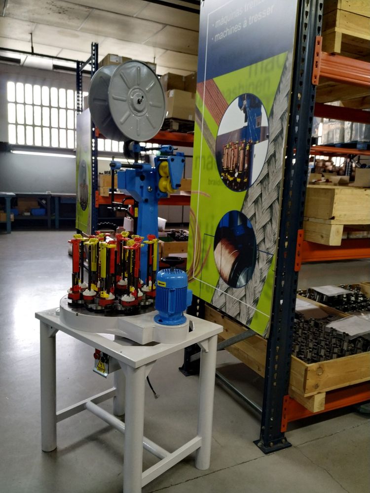 37 Ratera, Trenz Export Braiding machines