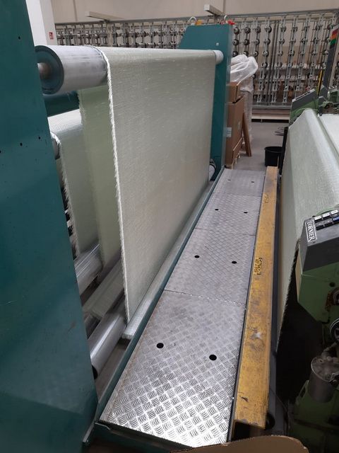 7 batchers for glass fabrics with pneumatic doffing