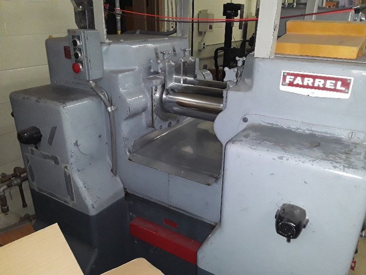 Farrel 6" x 13" Lab Mill