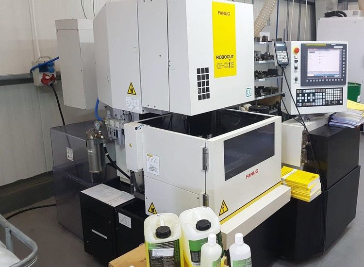 Fanuc FANUC ROBOCUT ALPHA OIE