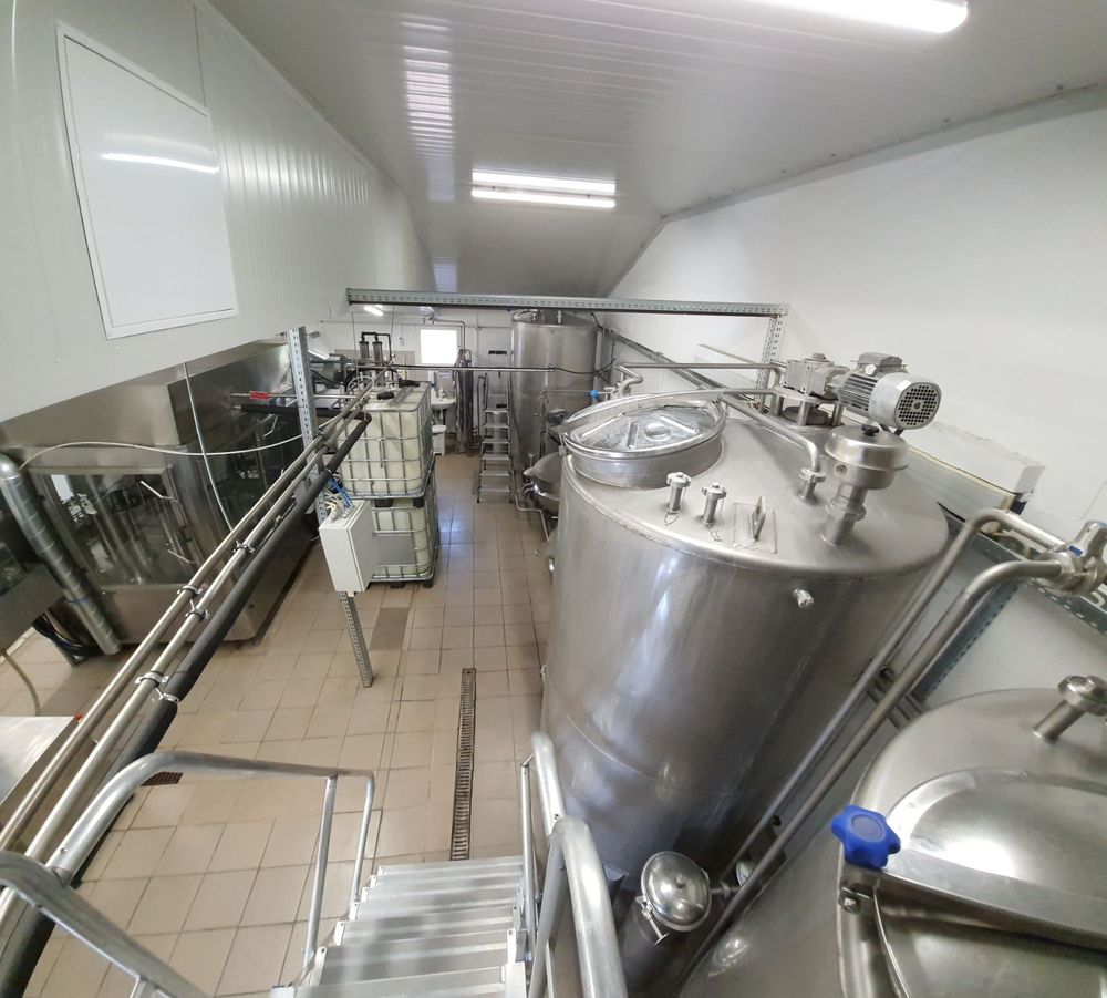 COMPLETE ASEPTIC UHT FILLING LINE FOR DRINKS