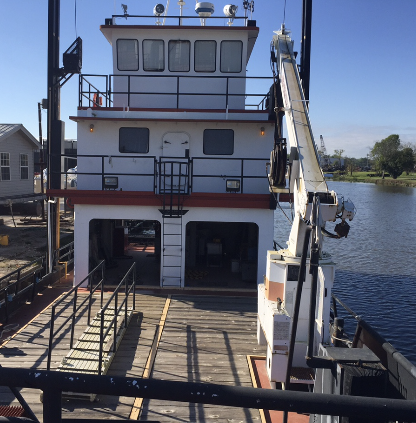 SBD 405 Self Propelled Spud Barge