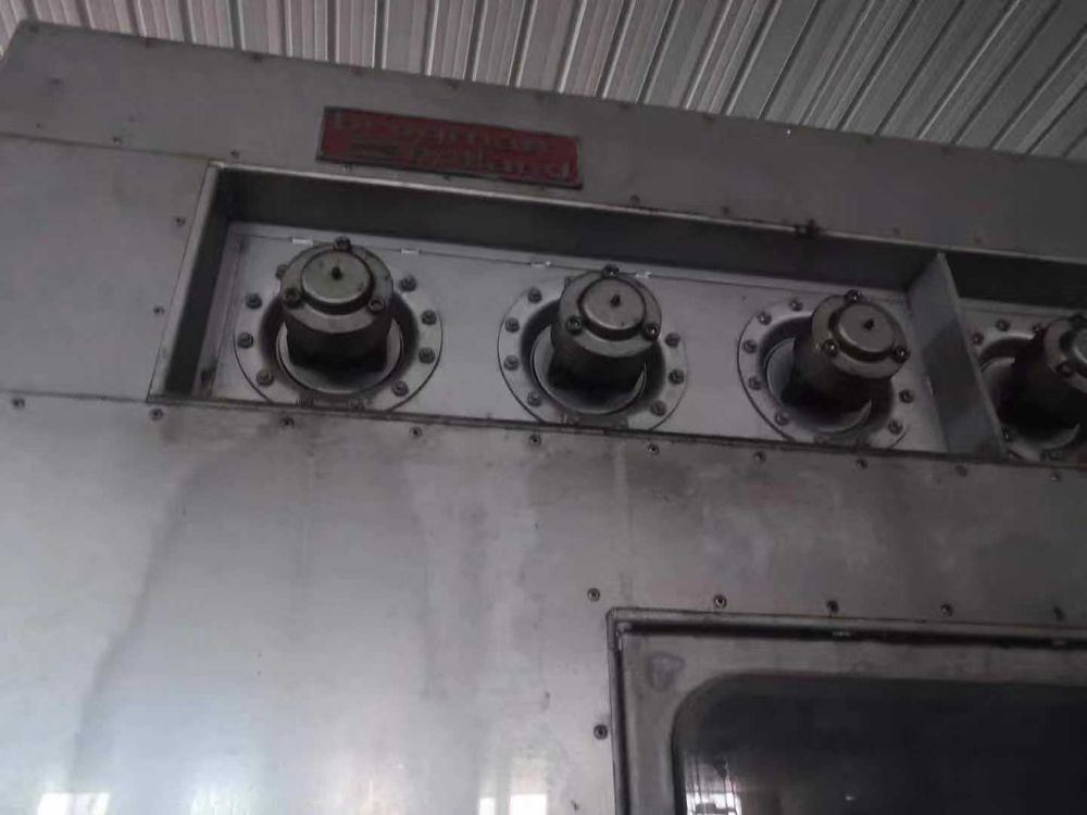 Caustic weight reduction machine