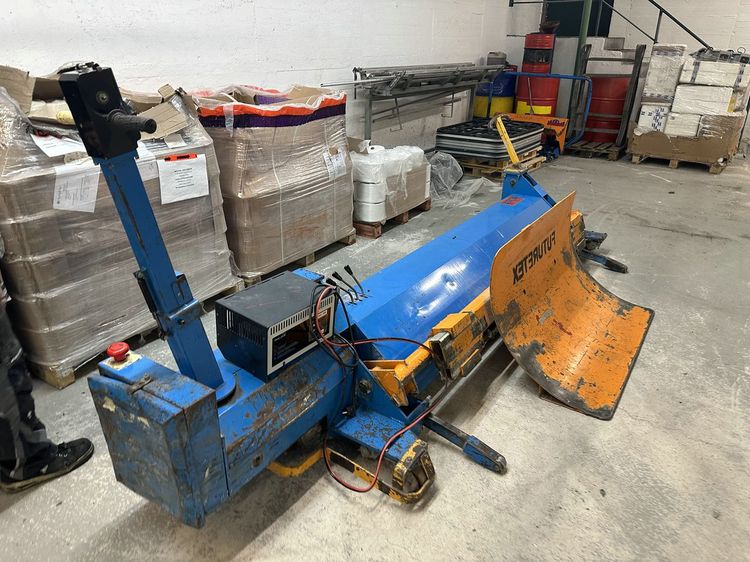 Ferber CR9EE-C25 electrical warp beam truck