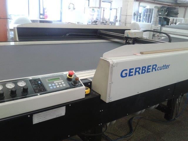 Gerber DCS 3500 fabric cutting machine