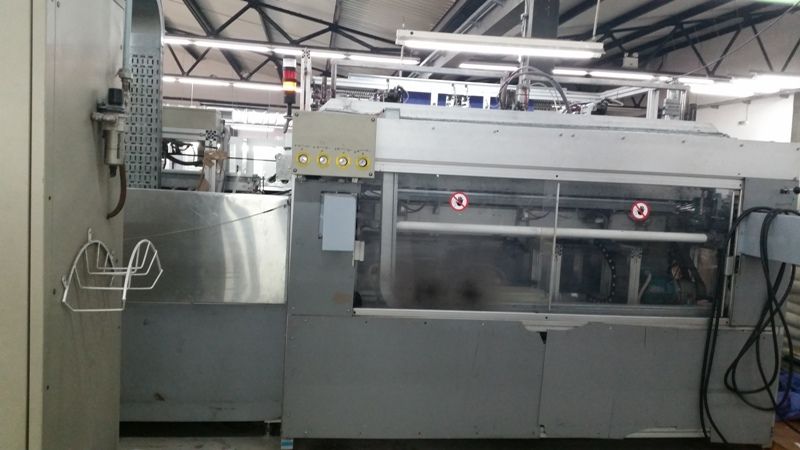 Magetron cross cutting, sewing and hemming machine