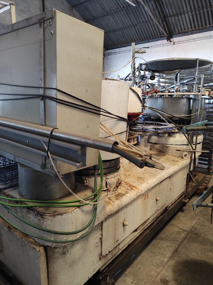 Somme Fortuna-363 AUTOMATIC CAN SEAMER WITH 6 HEADS, CLINCHER AND 18 ...