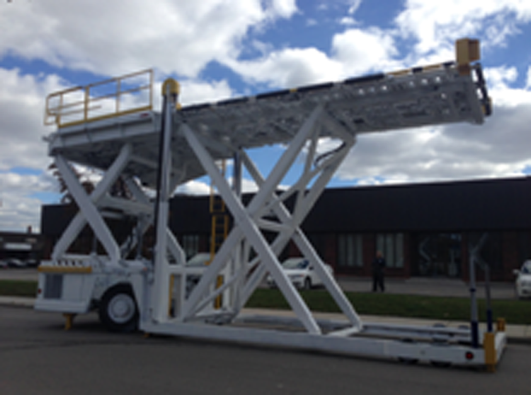 FMC MDL 40 Main Deck Loader