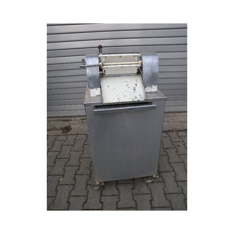 Fritsch ROLLEX croissant wrapping machine