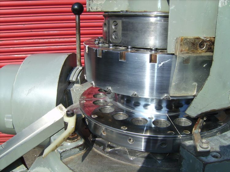 2 Courtoy Rotary pelleting / tablet press R53 ADM