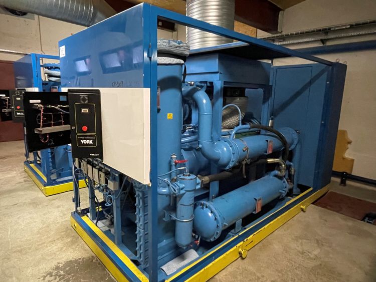 8 York Compressors