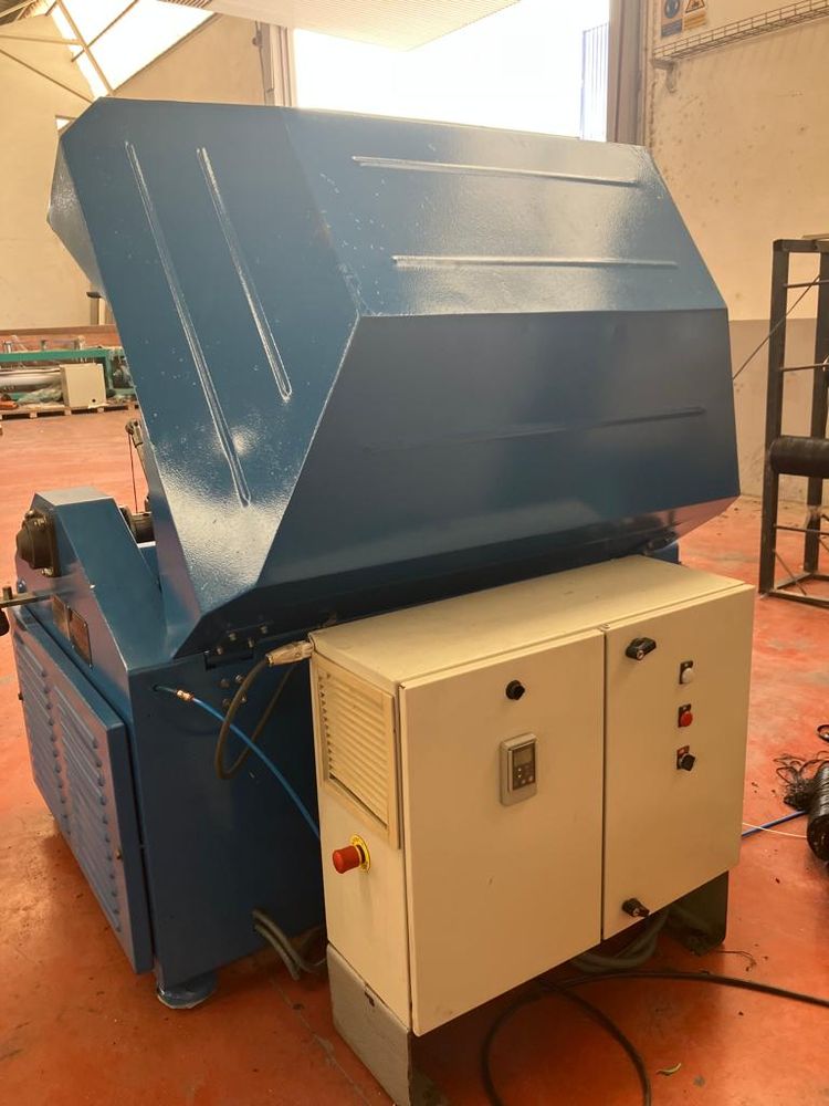 2 Roblon T - 5000 twisting machine