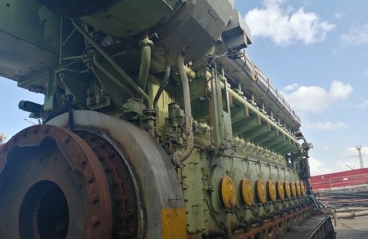 MAN 9L48/60B Marine Diesel Engine