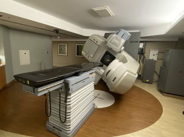 Varian Clinac 2100EX Linear Accelerator