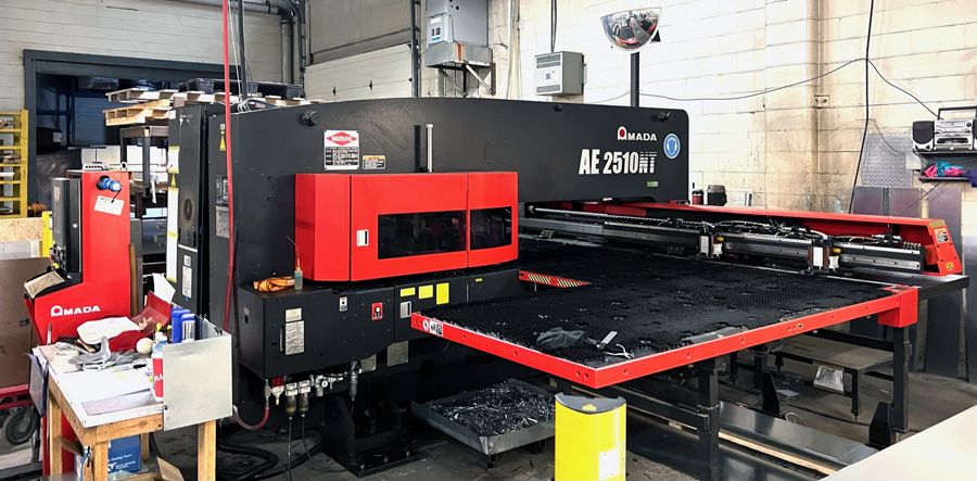 Amada AE-2510NT turret punch press 22-Ton