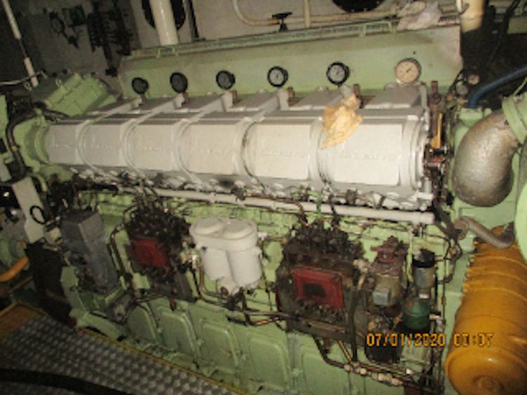 2 Deutz SBV-6-628 DEUTZ SBV-6-628, 1080kw, Main Propulsion Diesel ...