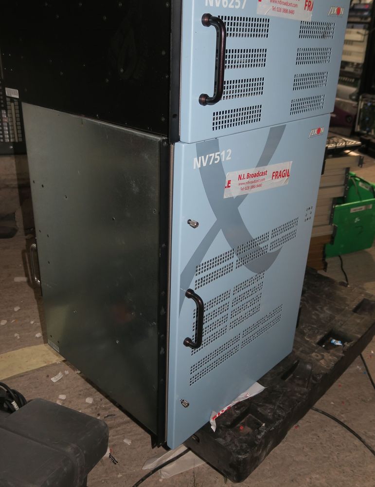 Axon nx7512 160x128 AES router matrix