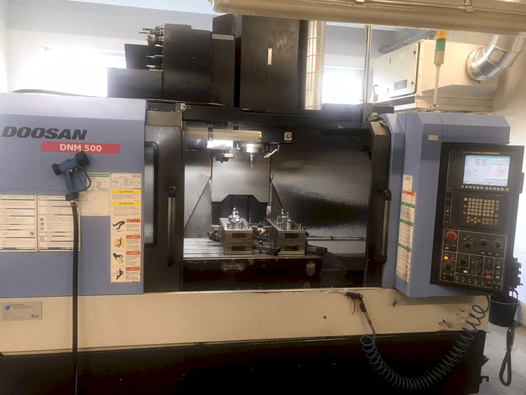 Doosan DNM 500 4 Axis
