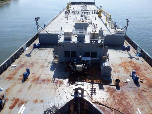 70,000 BARREL TANK BARGE