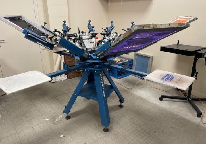 M & R carousel screen printing