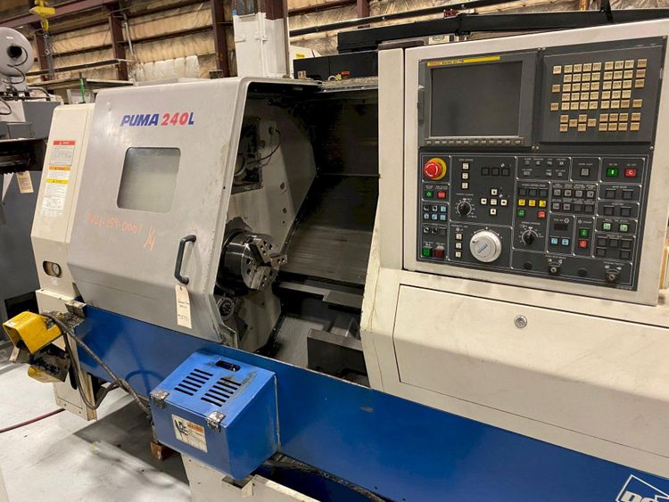 Daewoo, Doosan Fanuc 21i-TB Control 3,500 rpm Doosan Daewoo Puma 240LC ...