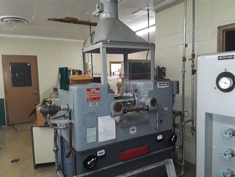 Farrel 6" x 13" Lab Mill