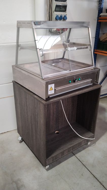 Alpina Heating display case